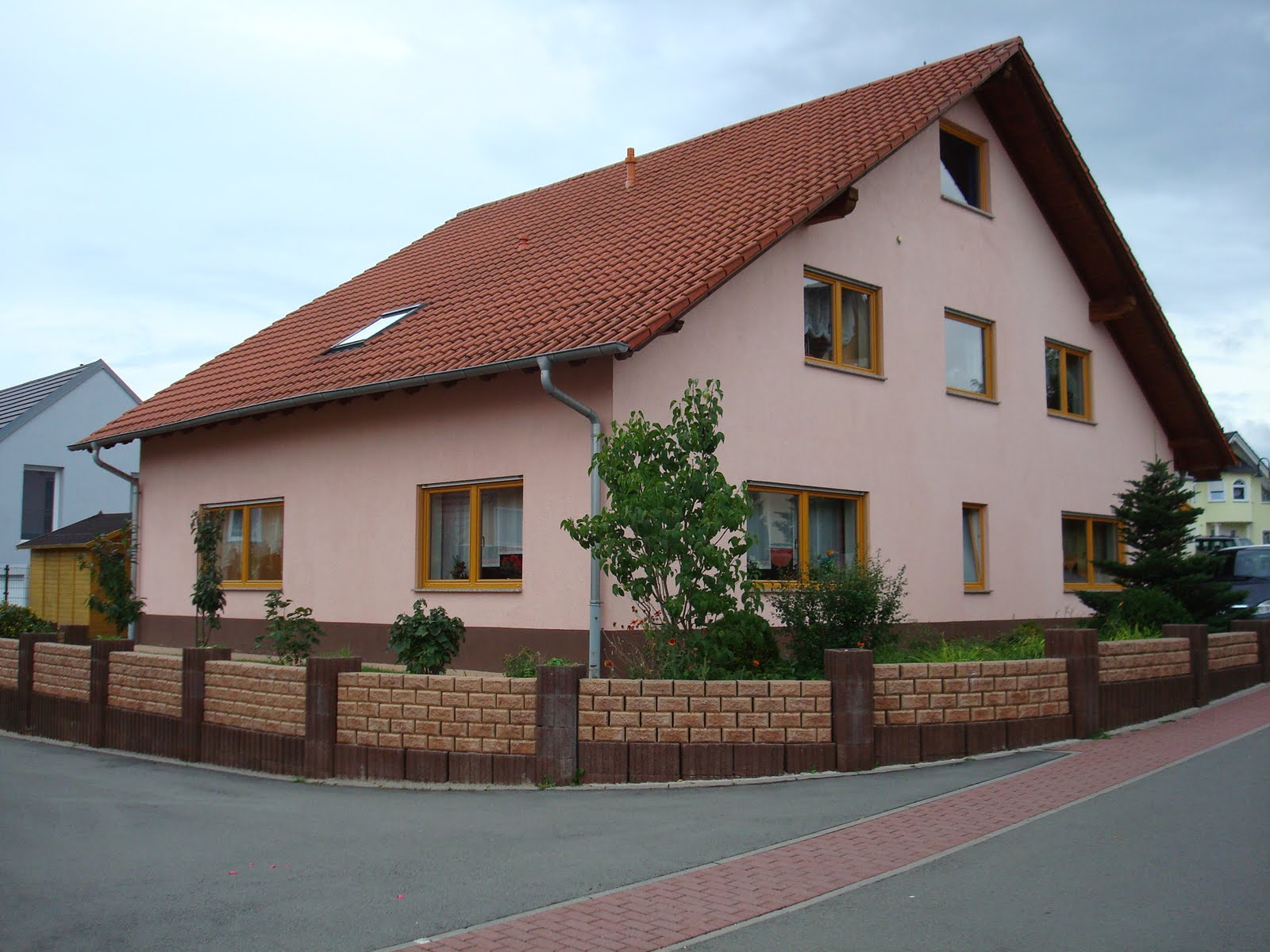 ROWDY IN GERMANY: German Houses