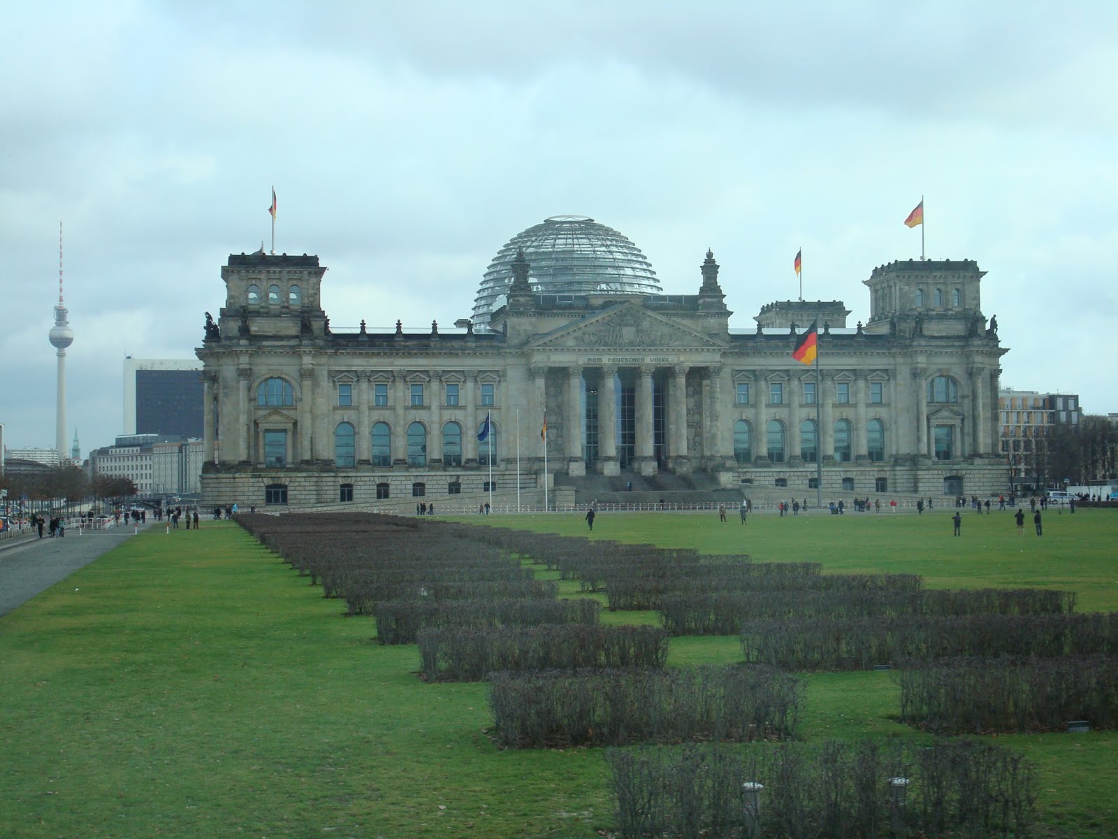 ROWDY IN GERMANY: Berlin