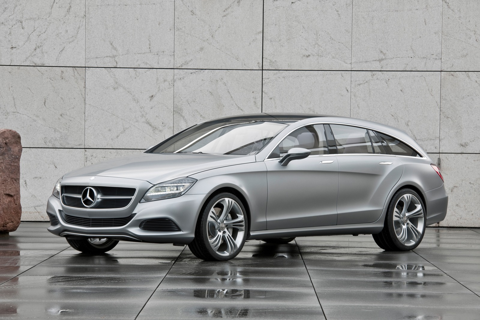 CLS shooting brake from Mercedes Benz | Latest Automotive News
