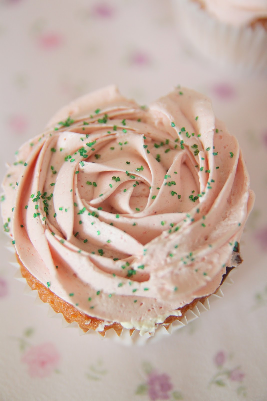 My Kitchen Antics: Cupcake decorating class