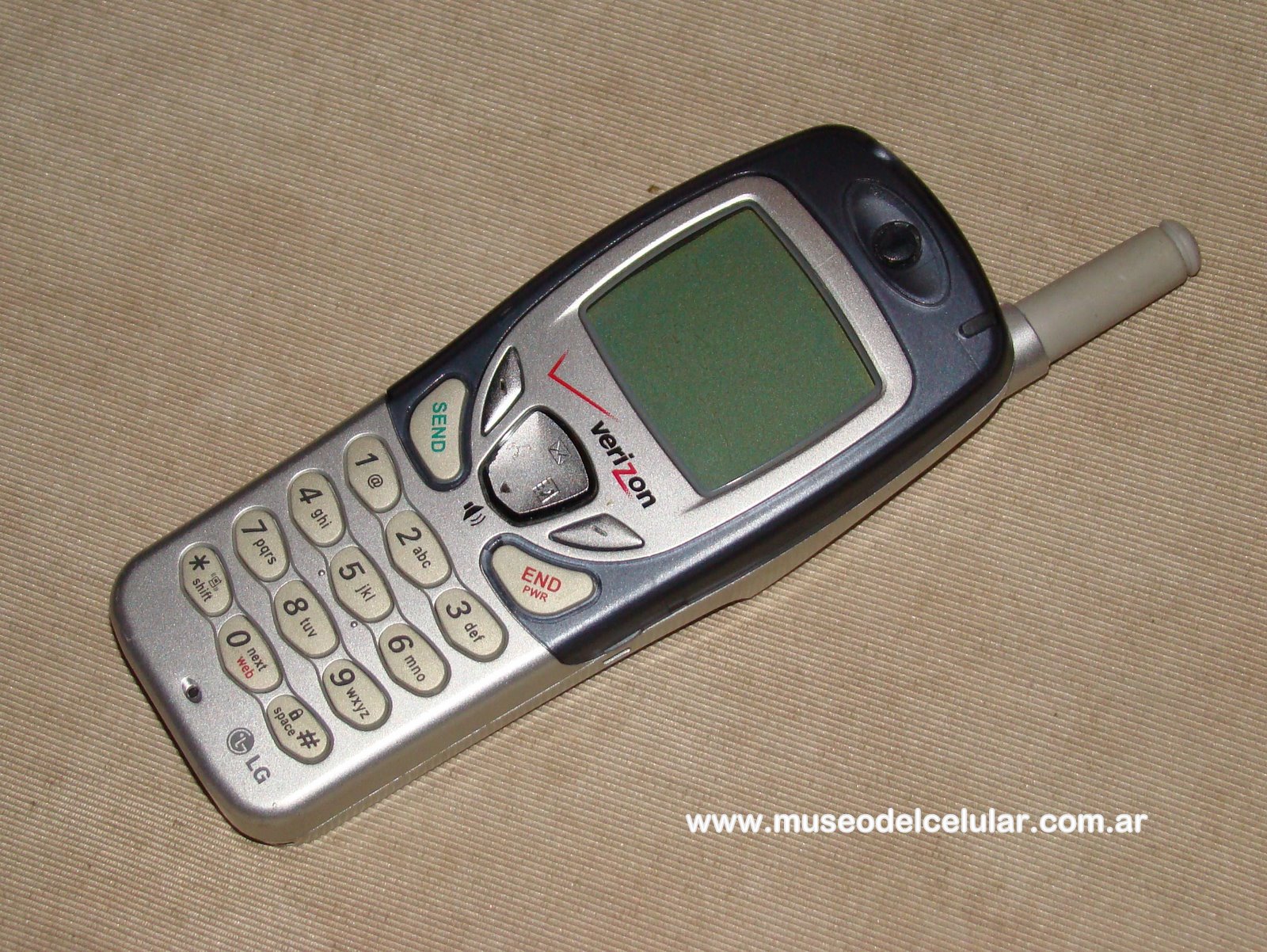 my cell phone collection: #195 LG VX2000