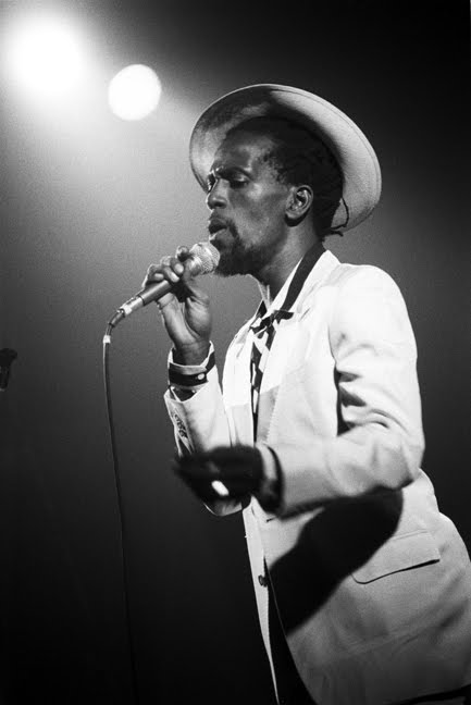 DDS BLOG: From The Archives : Gregory Isaacs photos courtesy of David ...