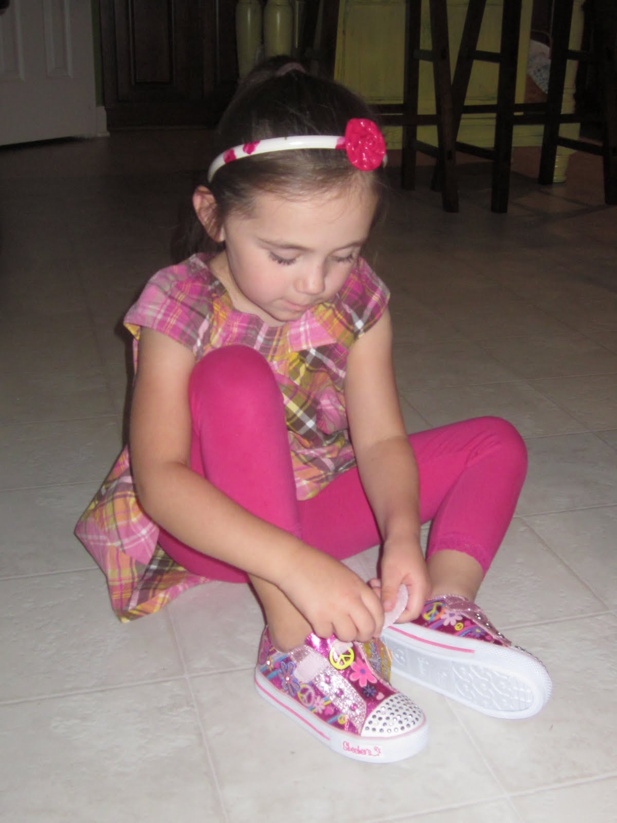 3 Peaz in a Pod: Real Twinkle Toes!