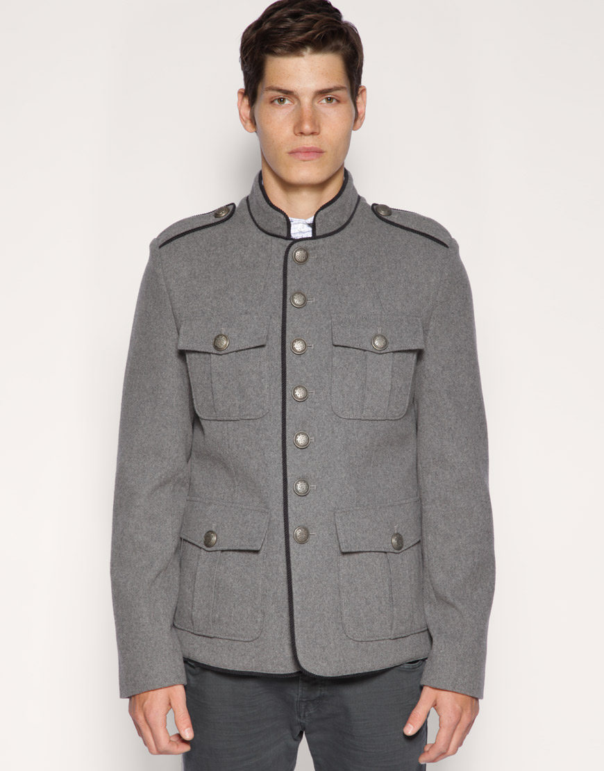 SugarRockCatwalk.com: Trends: The Tailored Military Jacket