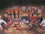 SUKU BUGIS :: Suku Bugis | Ana ' Ogi Sidenreng: Bugis Makassar