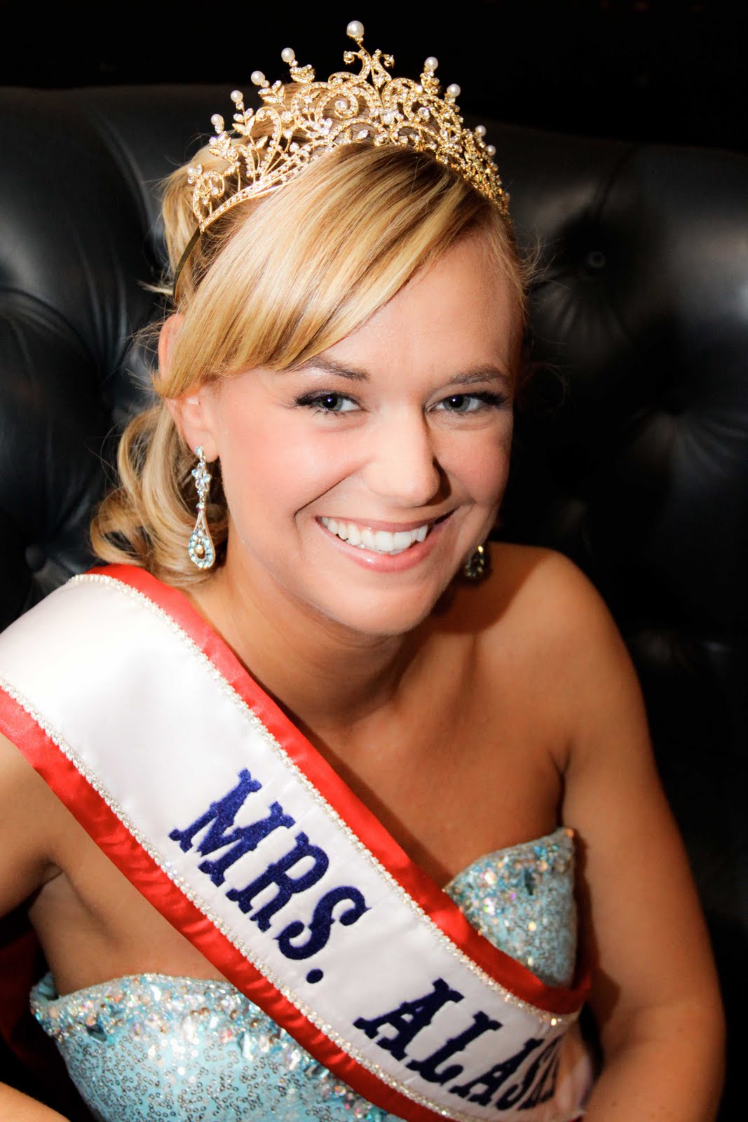 Mrs. Alaska United States 2010: Photos by Rhae Anne Photography