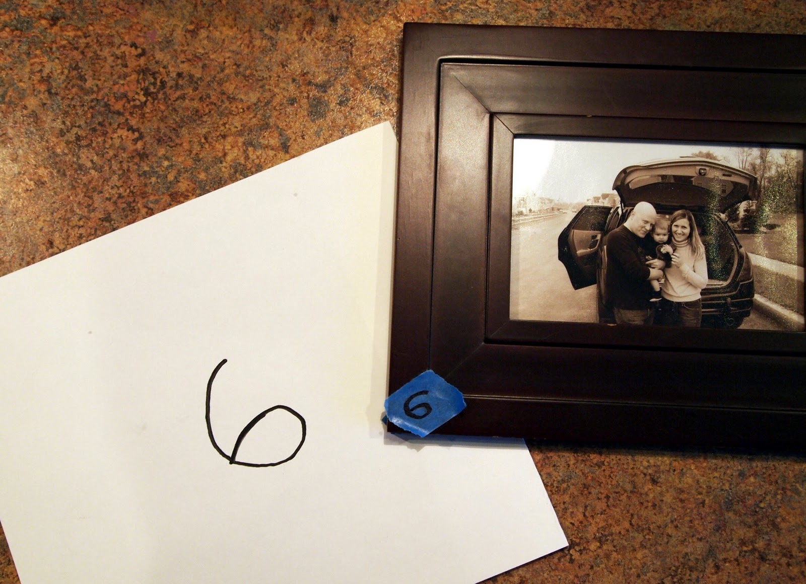 How To Create a Photo Gallery On Your Wall