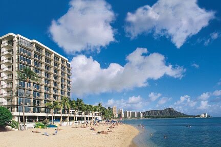 HONOLULU: Outrigger Reef on the Beach