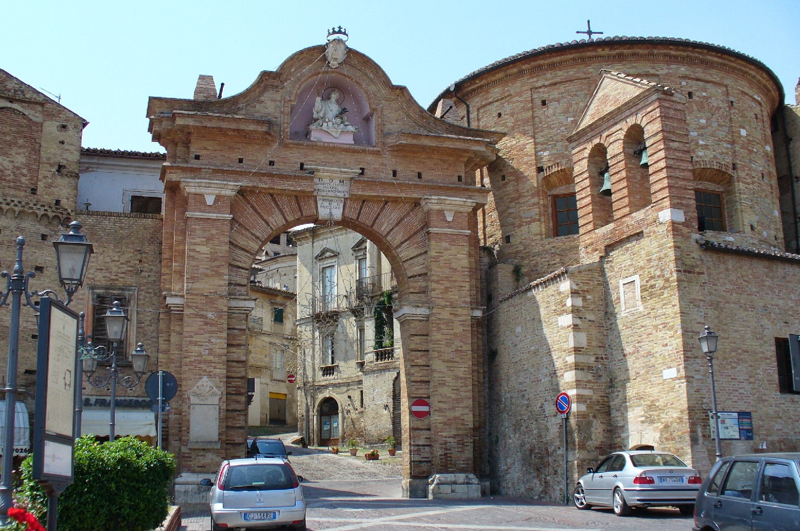 Serge and Luisa's Wedding: Accommodation in Penne