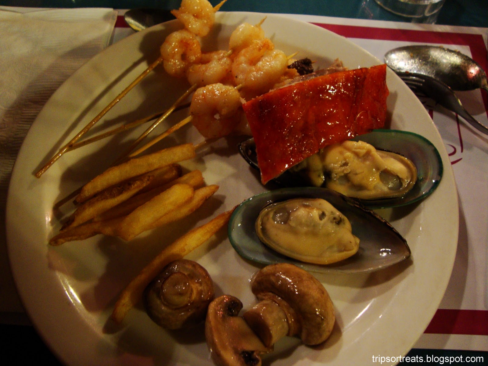 the seasoned first timer: Buffet Square