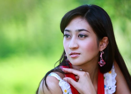 Helmalia Putri Wear Sexy Tanktop | Asian Gallery