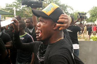 Royal Expressions: Dagrin laid to rest at Atan cemetry : Dagrin goes ...
