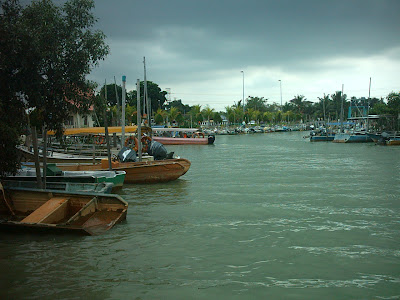 MELAKA IN PICTURE: Medan Ikan Bakar Terapung Umbai Baru- Jeti Sg. Umbai