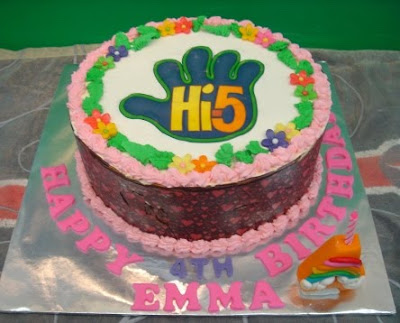 Yochana's Cake Delight! : Hi-5 Cake for Emma