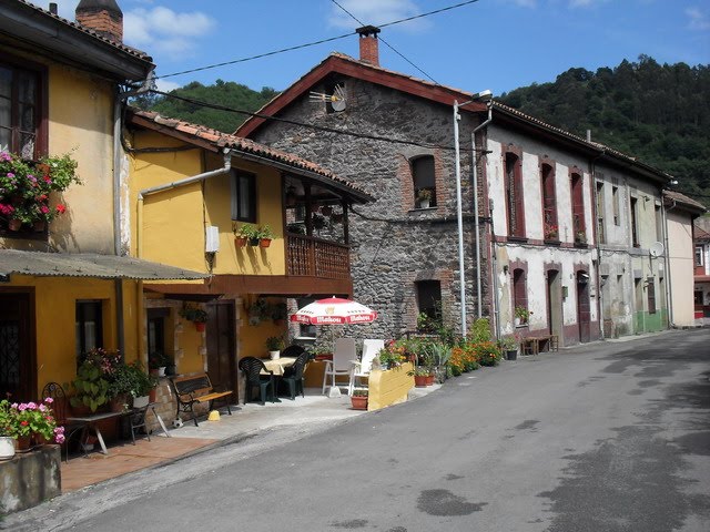 UN LUGAR PARA VIVIR: La Pereda