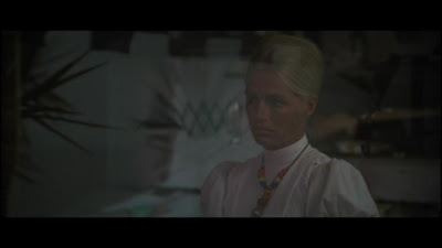 Movie Screenshots: The Long Goodbye (1973)