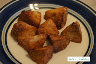 Viki 's Kitchen: Arbi Fry (Seppan kilangu varuval)