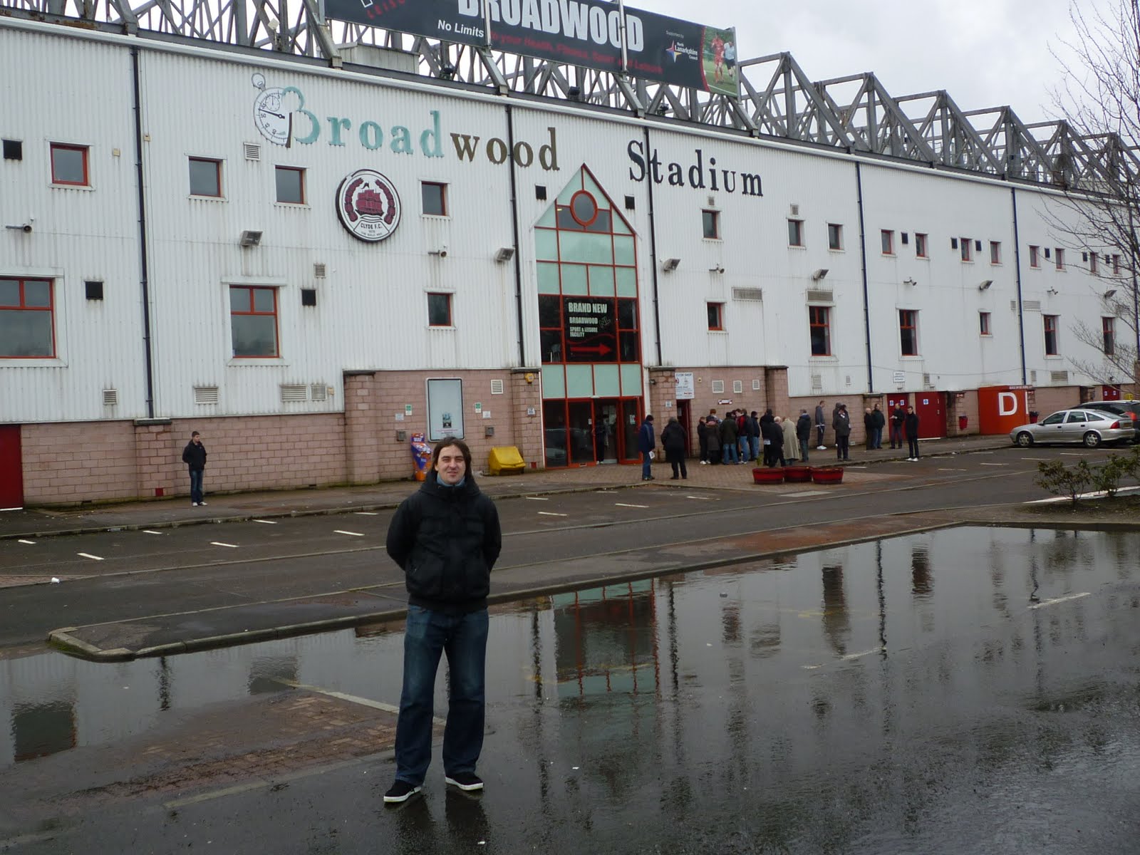 Around the grounds in 42 days: Day Thirty Three: Clyde (Broadwood Stadium)