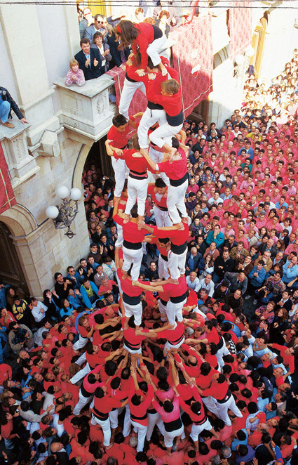 blog Secundària: ELS CASTELLERS (Reforç de Català)