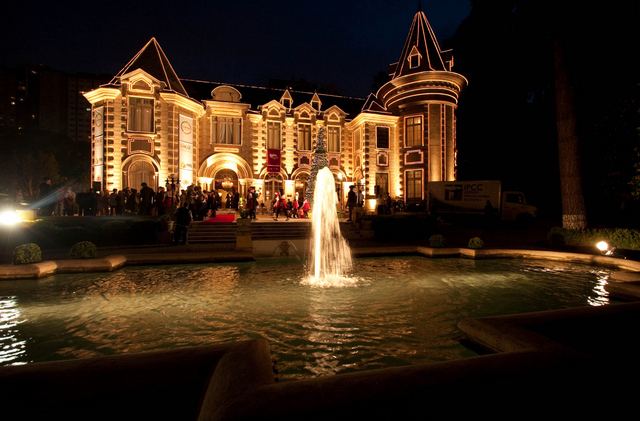 Castelo do Batel recebe workshop para noivas...