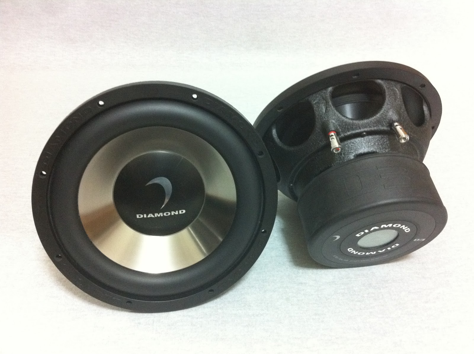 HM Audio Parts.: Subwoofer 10" Diamond D3 Dual 2ohm. (semi novo)