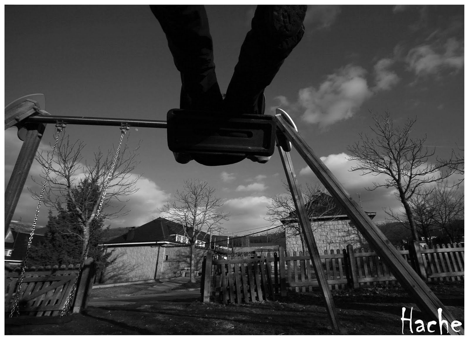 Hache image: ÁNGULO DE VISIÓN