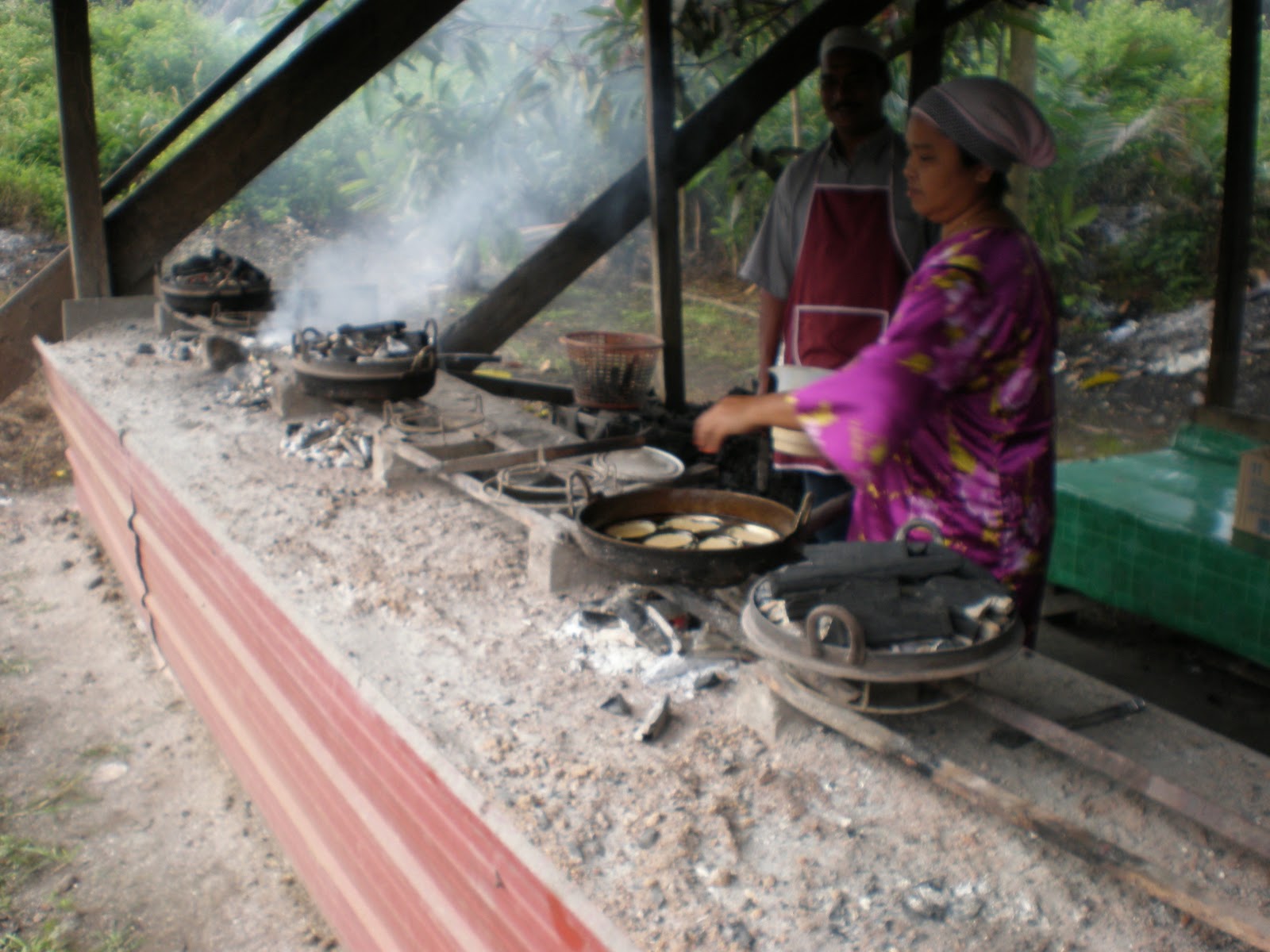 Midie Merapoh: Kuih Akok