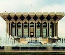 African News -//-: $425 Million to finance the 2011 Presidential ...