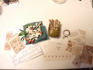 Tiny Treasures: Nikki Rowe