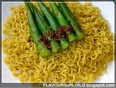 Pancit canton toppings: Okra aglio y olio