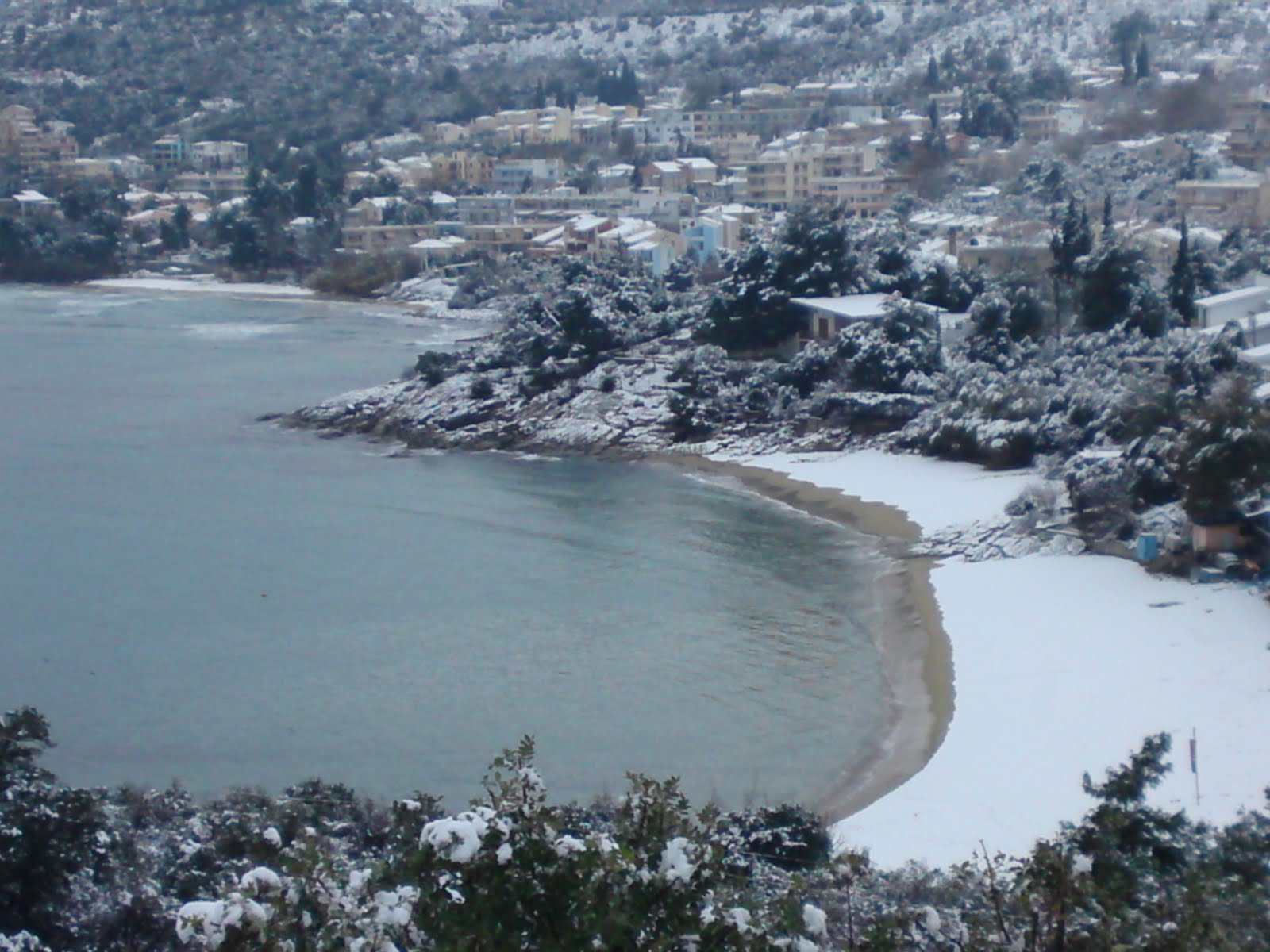30 Χρονια: Χιόνια στο καμπαναριό