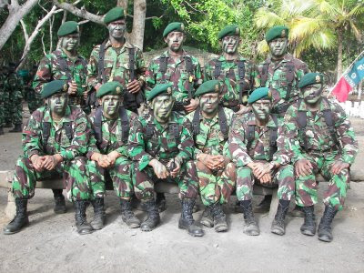 Brigif 9: Pelatih Raider