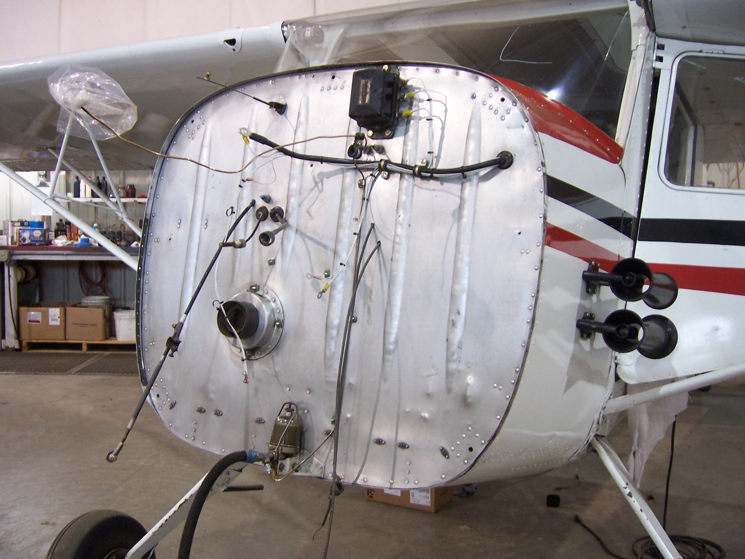 N2496N, '47 Cessna 120: Firewall and engine mount.