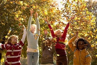 Enjoying Fall with Your Family - 24/7 Moms