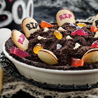 4 Creepy Halloween Desserts - 24/7 Moms