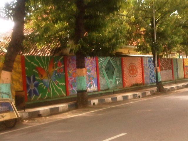 BATIK MADURA SYAKEERA: SEJARAH KOTA PAMEKASAN, KOTA BATIK NAN ELOK....