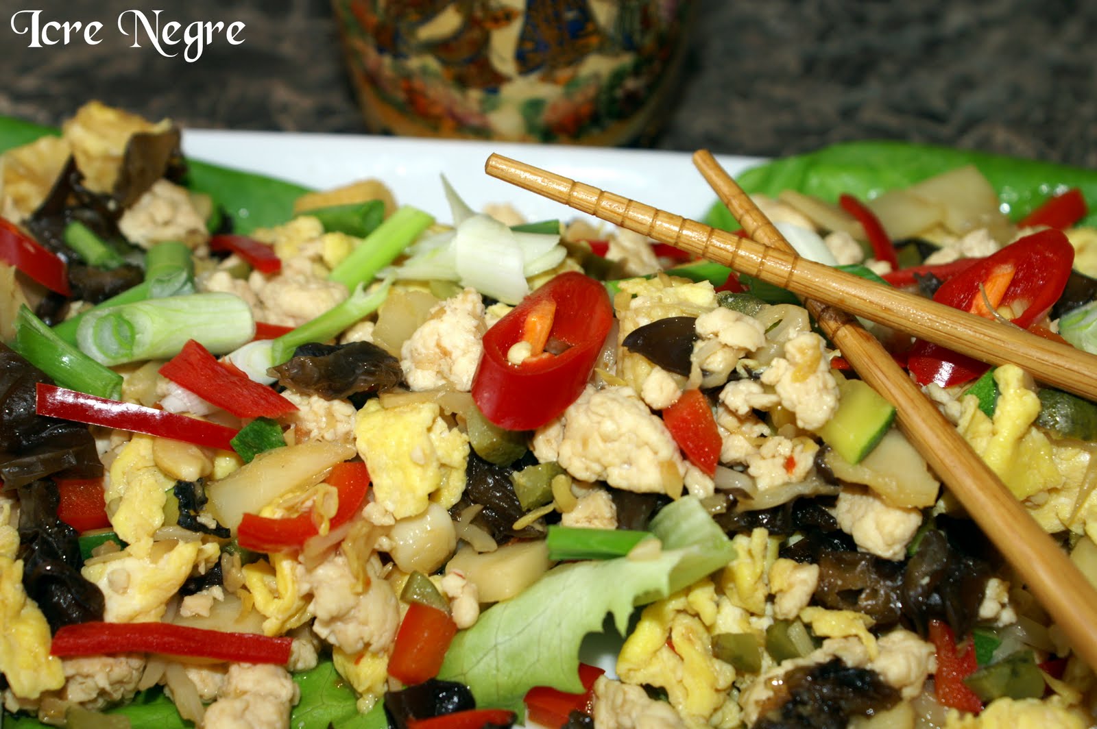 Icre Negre: Pui Mooshi