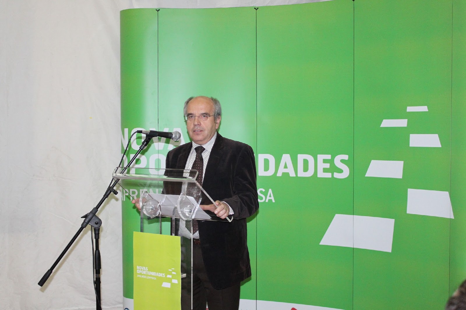 CNO Escola Secundária Padre Benjamim Salgado: Entrega de diplomas no ...