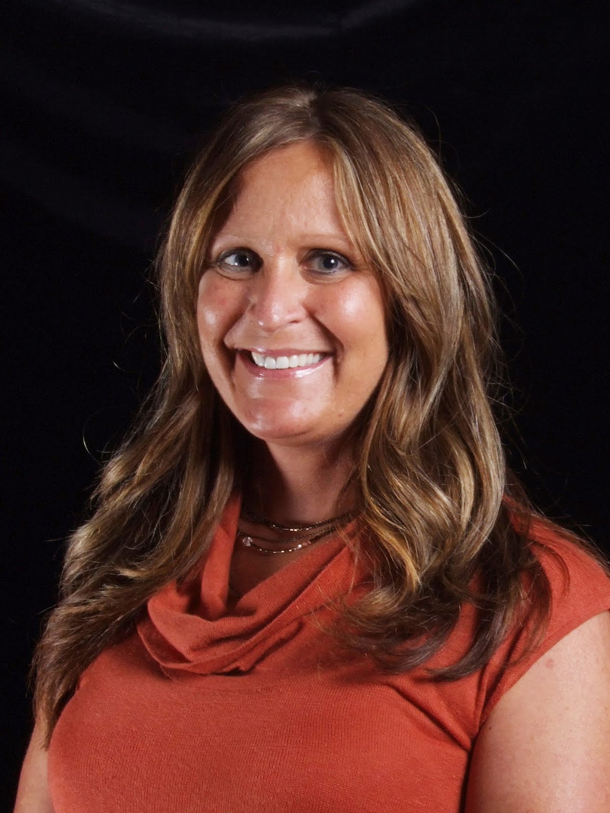 Leesa Logan Earns CIC Designation | Leavitt Group News & Publications