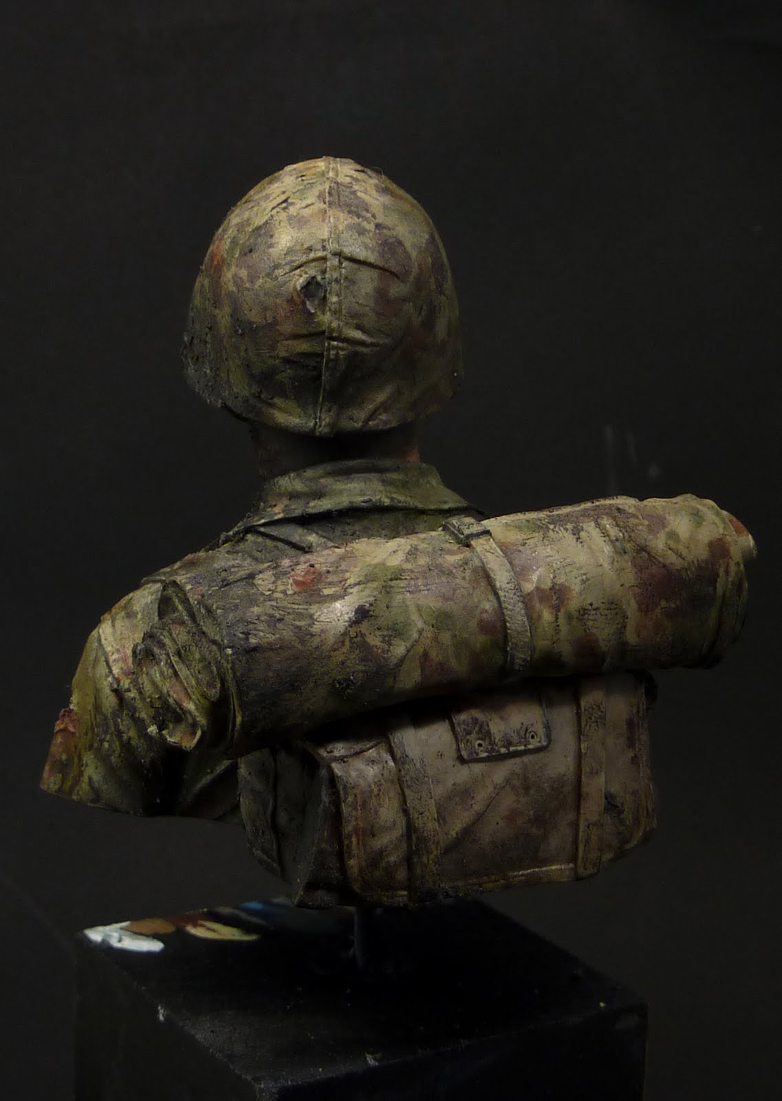 MASSIVE VOODOO: Step by Step - USMC Iwo Jima bust