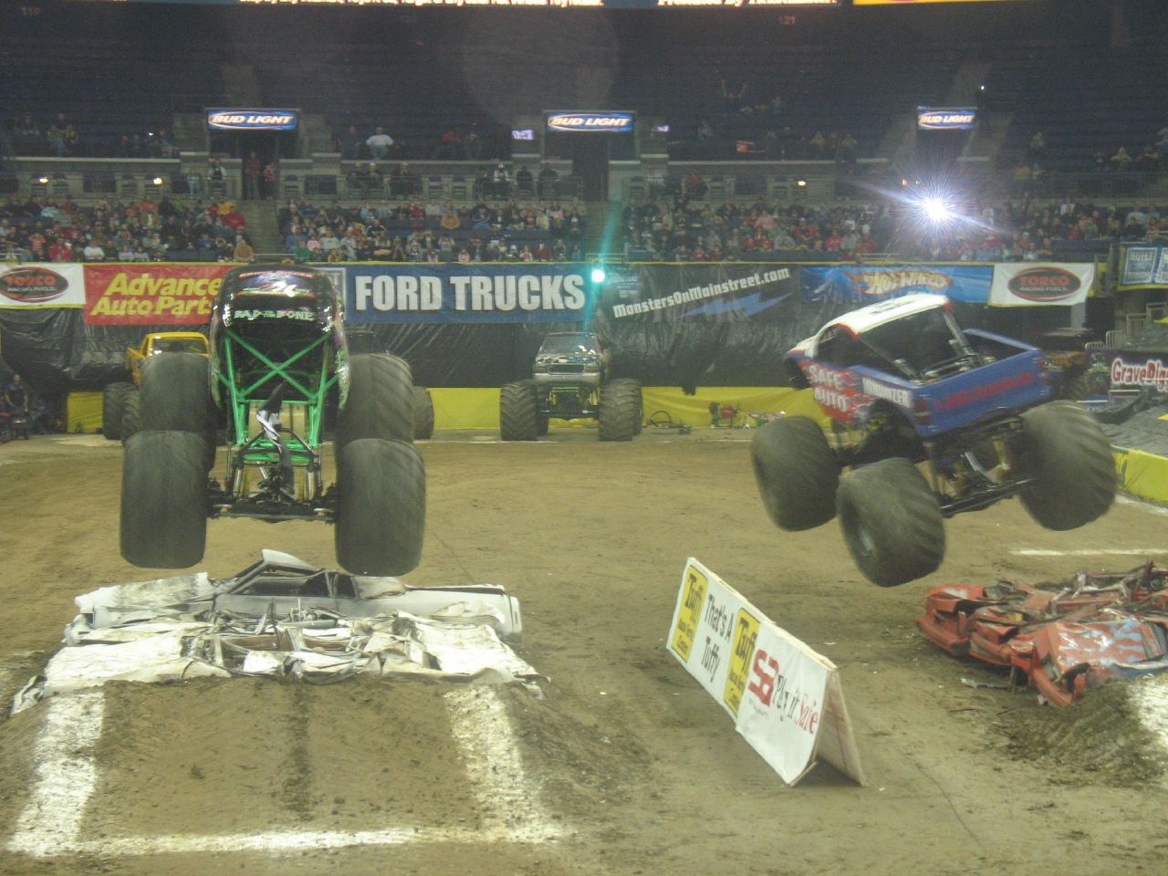 Cosas de camiones: monster truck (camioneta monstruo)