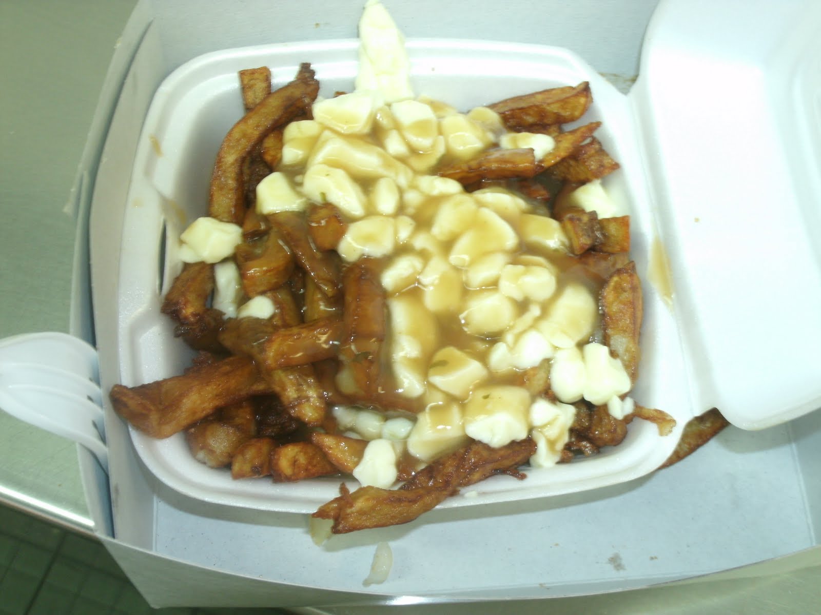 The Hot Dog Truck: Poutine