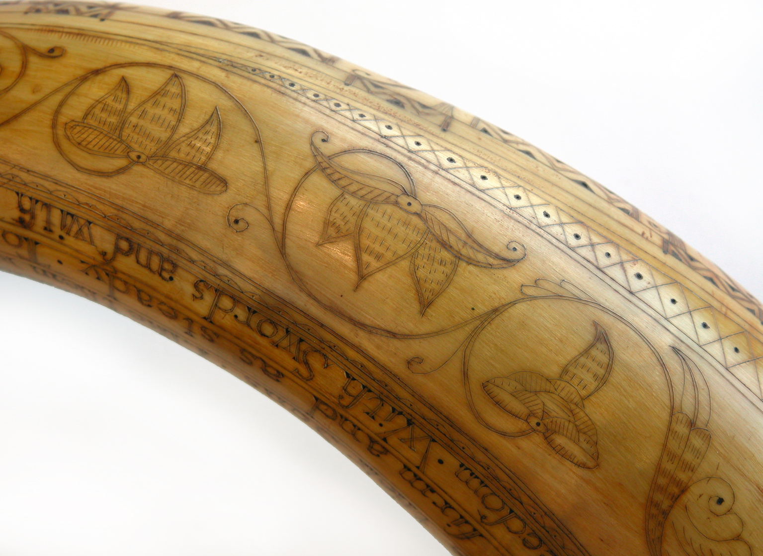 Contemporary Makers: Lee Larkin Powder Horn