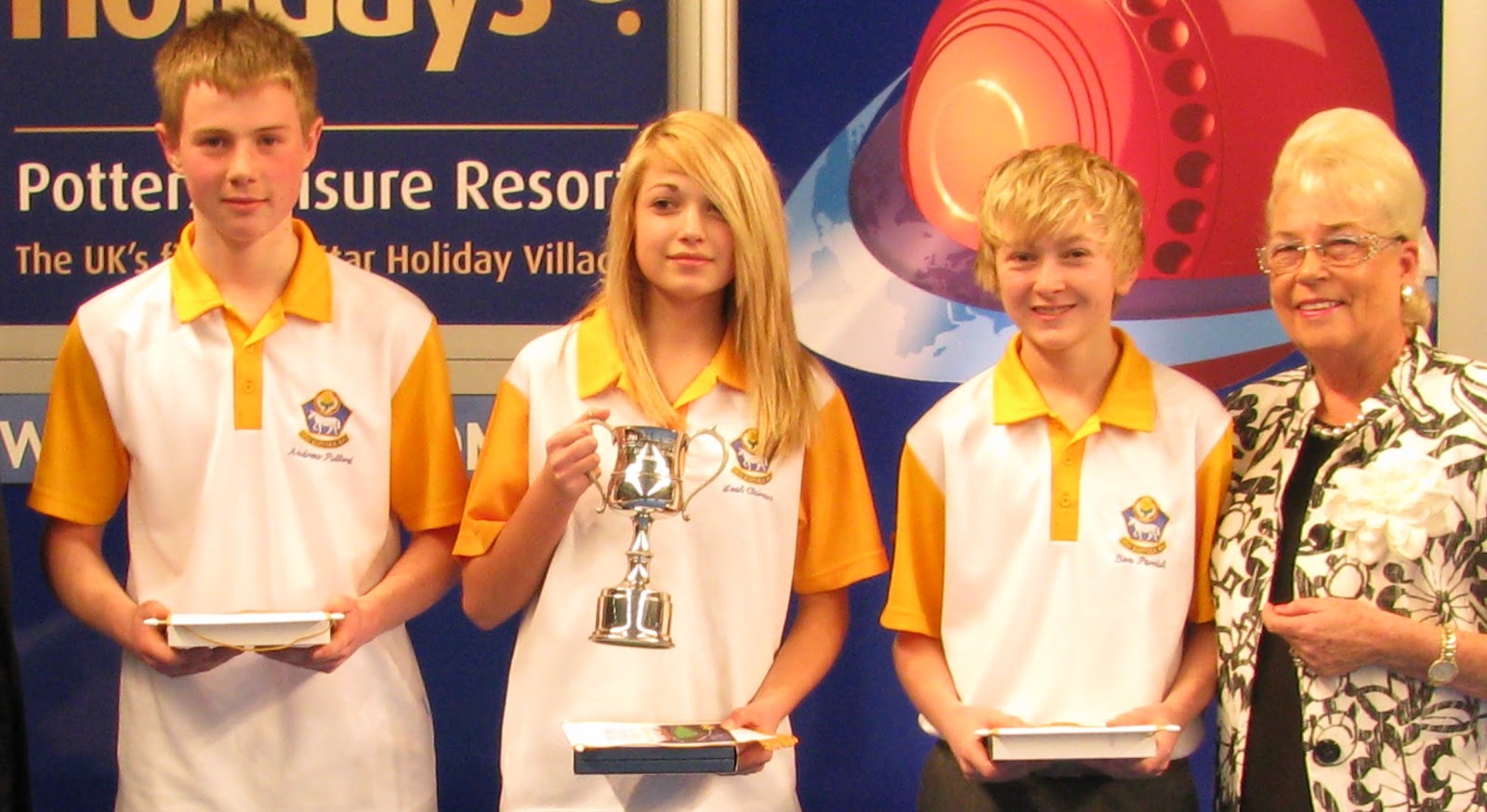 Stowmarket Sport: Bowls: Stowmarket teenagers win title at World ...