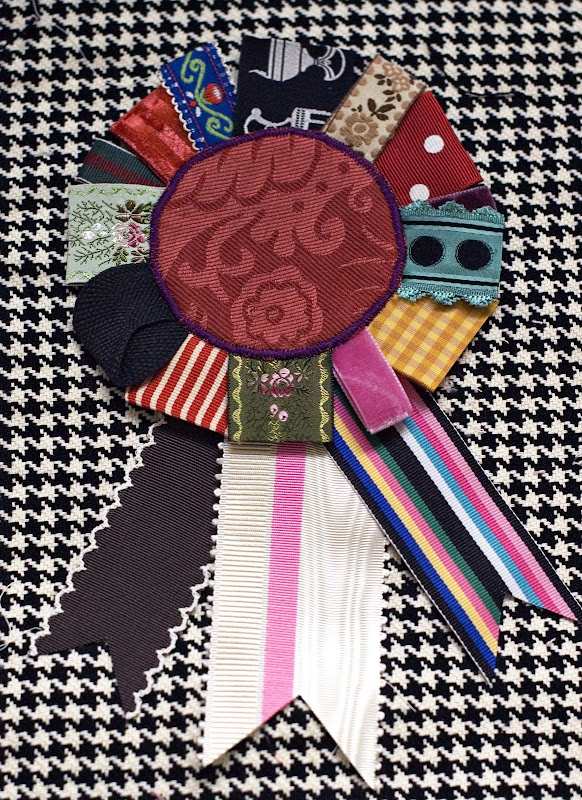 Plays With Needles: Award Ribbon Tutorial