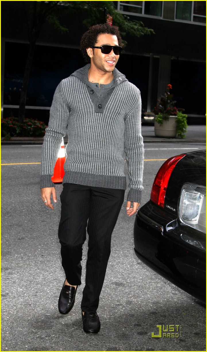 Blog para todos: Corbin Bleu Free Style en Nueva York