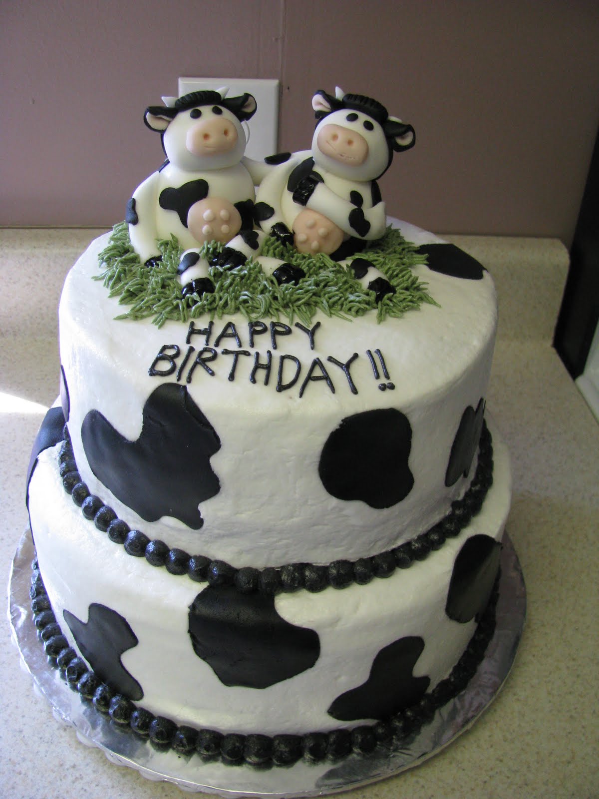 Piece of Cake: "Moo" Cake