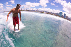 Jasmim Avelino: The modality longboard