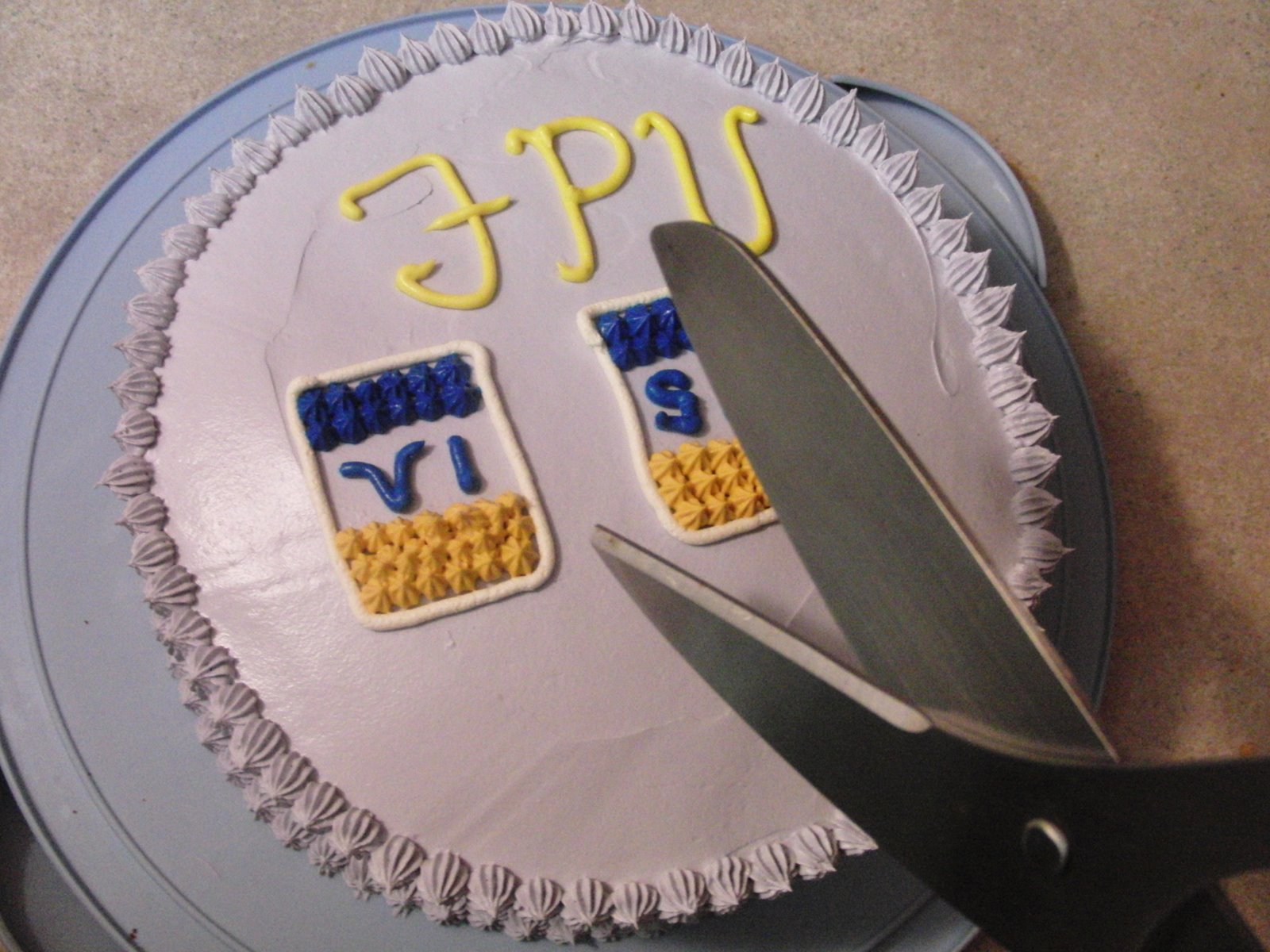 UberFoodNoob: Financial Peace University Cake