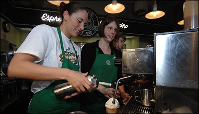 TEAM 1 STARBUCKS: Service Process Design